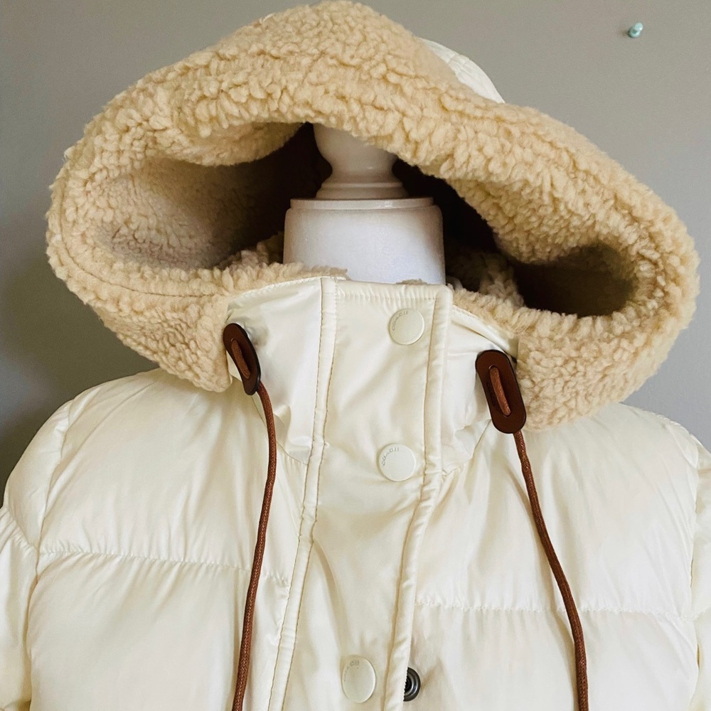 Coach Long Puffer Cream Jacket Size Small - Gem